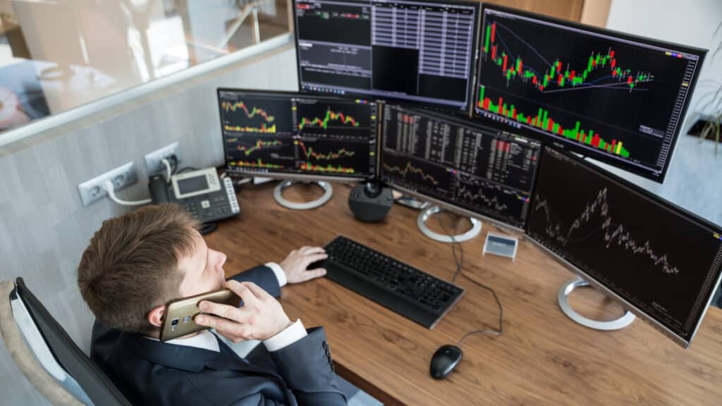 Mau Mulai Trading? Kenali 5 Jenis Trading Ini Biar Gak Salah Pilih!