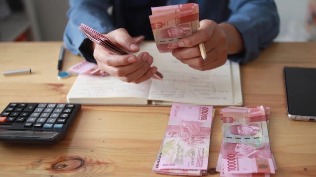 Rasio Kas: Interpretasi, Rumus dan Contoh Menghitungnya