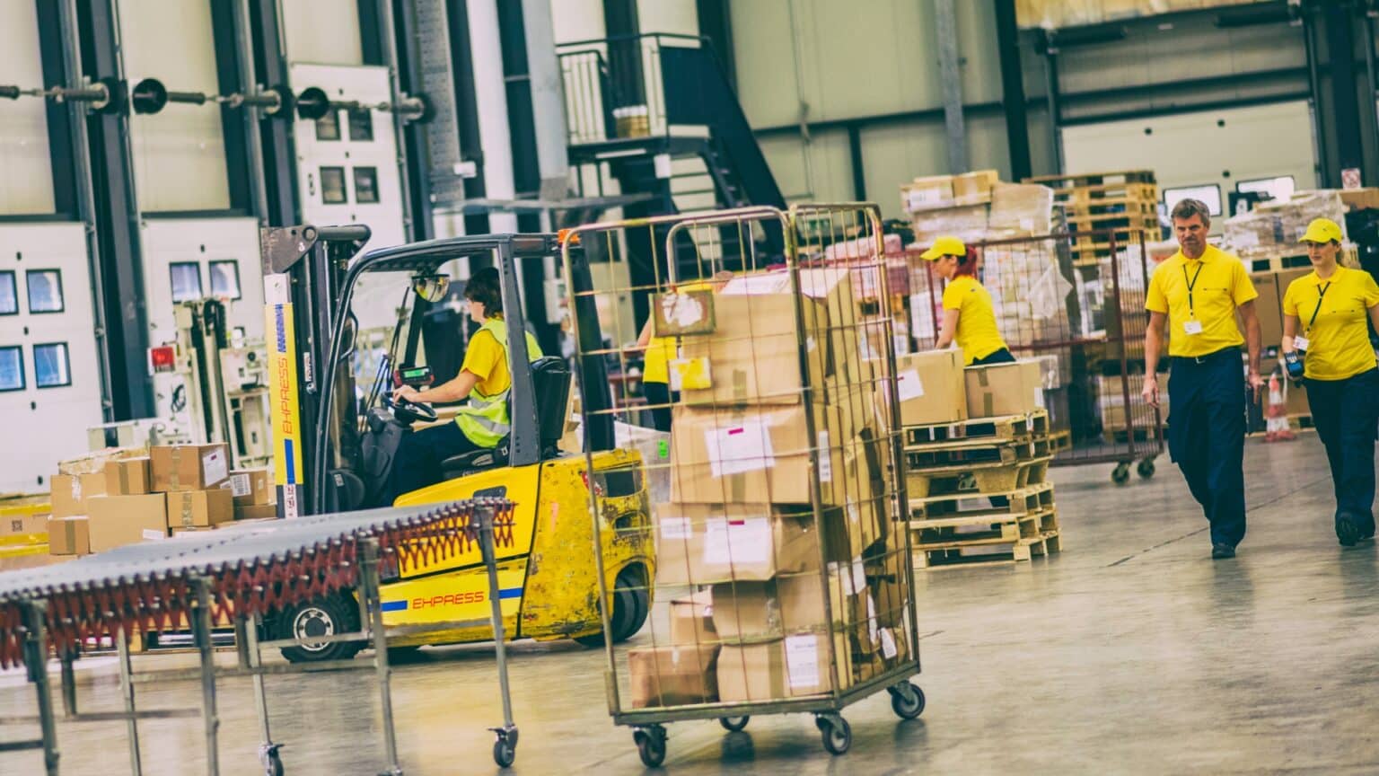 Strategi Distribusi Langsung dan Tidak Langsung: Mana yang Tepat ...